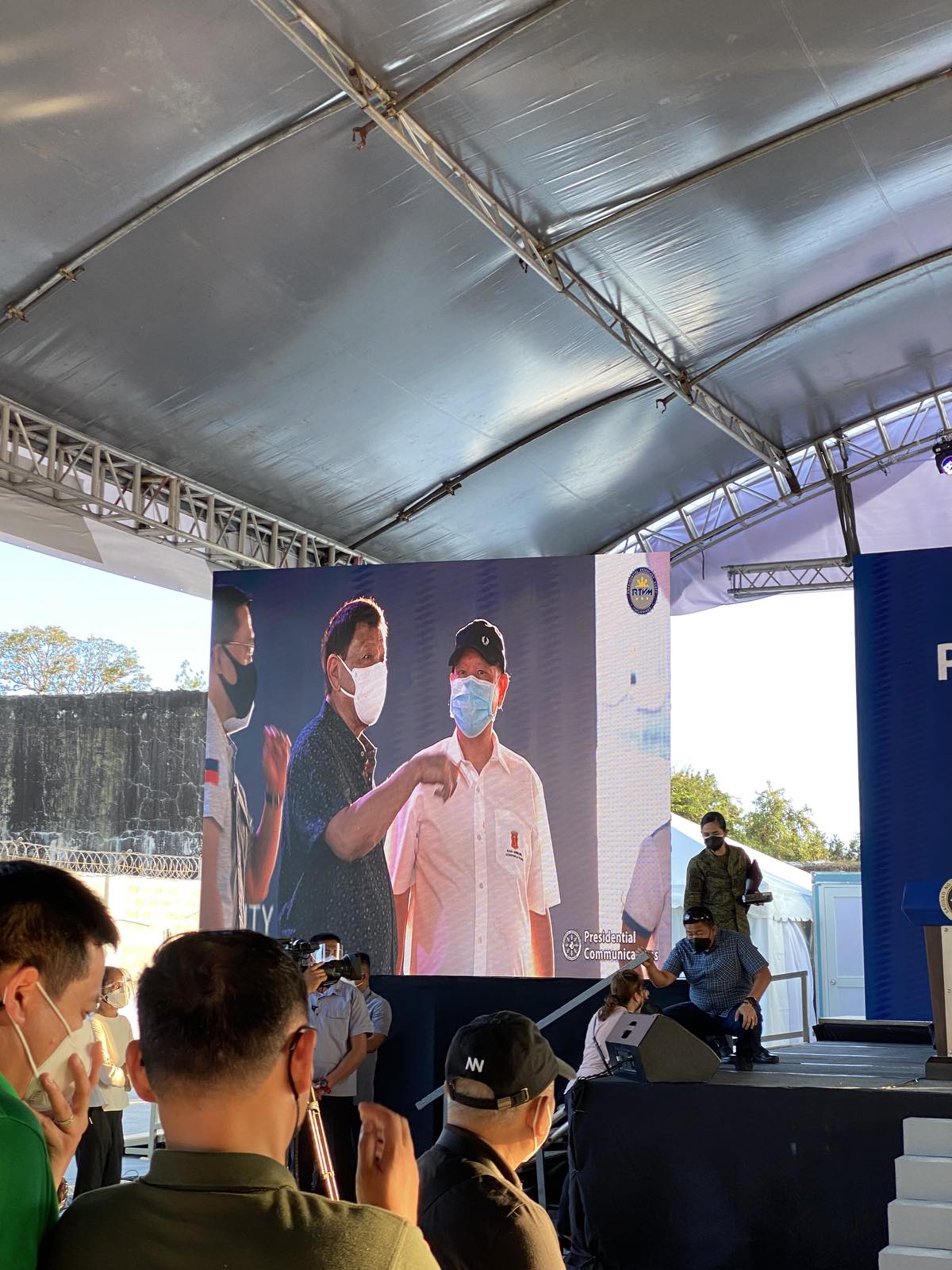 SMC’s SLEX Elevated Extension to ease MM traffic, PRRD leads formal ...